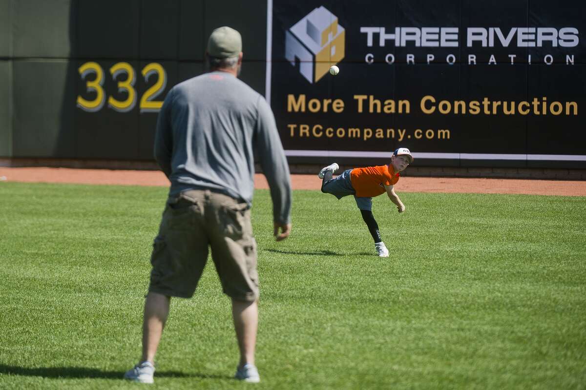 Kids compete in annual Pitch, Hit and Run Competition at Dow Diamond