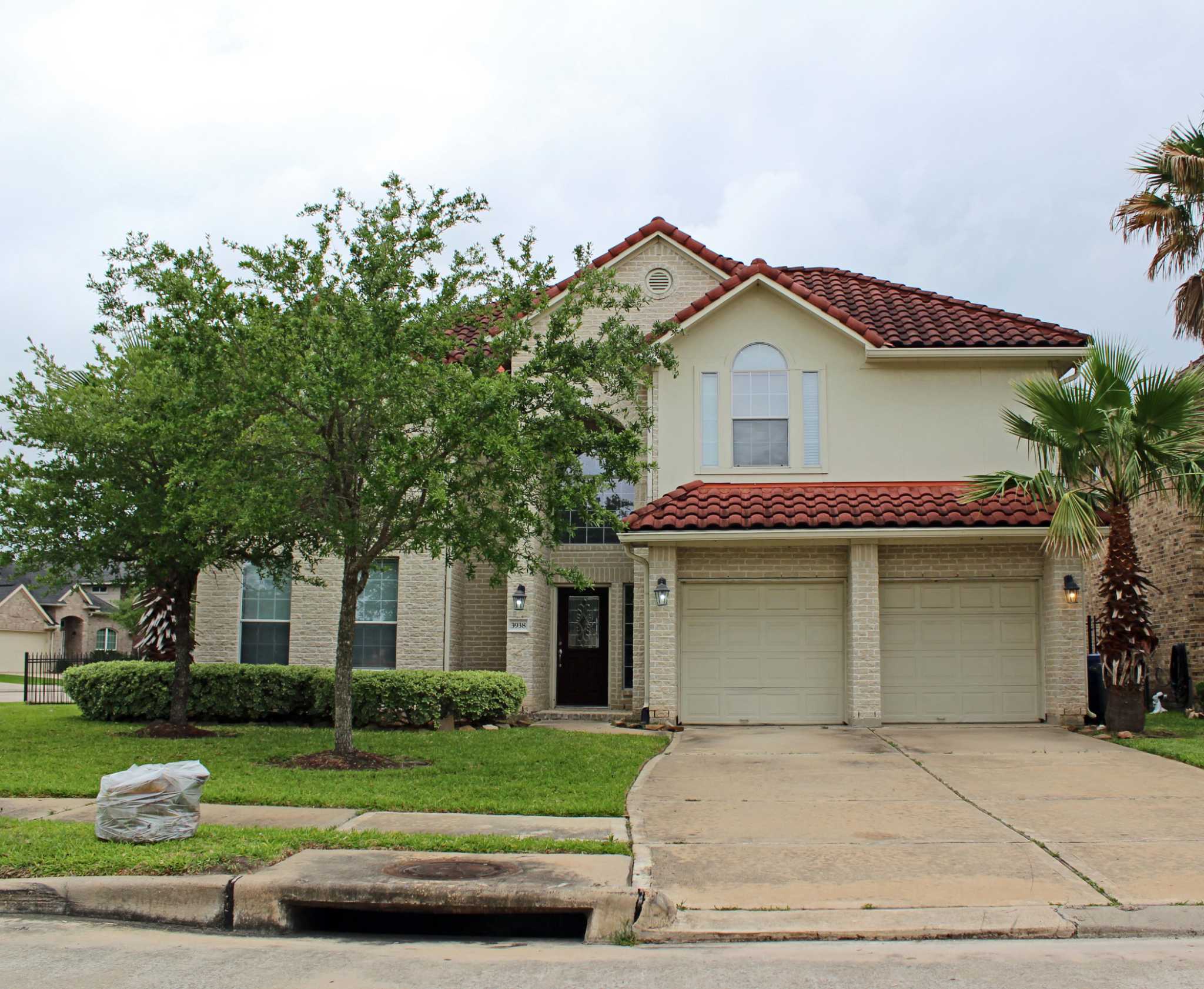 Fort Bend County couple says fraudulent real estate agent stole their ...