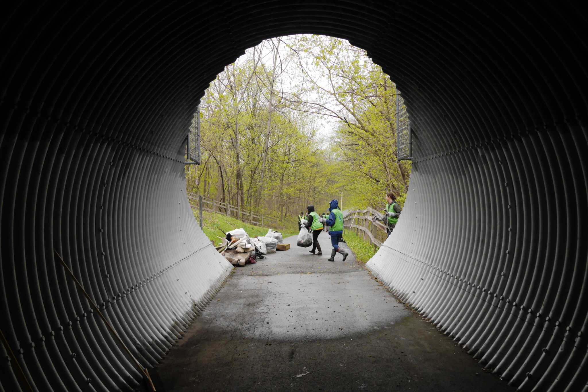 Photos: Spring cleanup