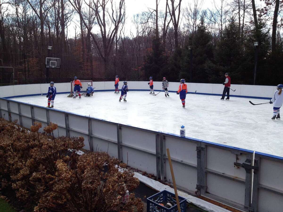 On the Market / Darien mansion features ice-skating rink, tennis Court ...