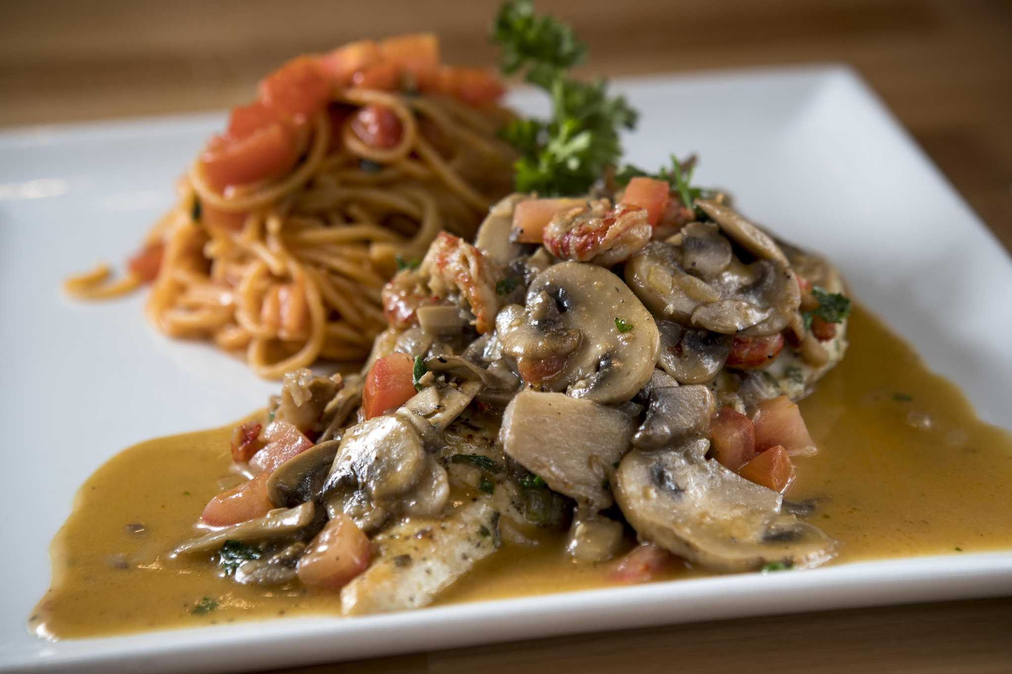 Review: The abundant, affordable charms of Fresco Cafe Italiano