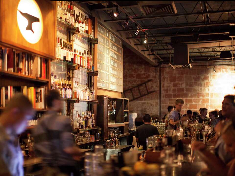 Do I really need to close out my tab at a bar?
