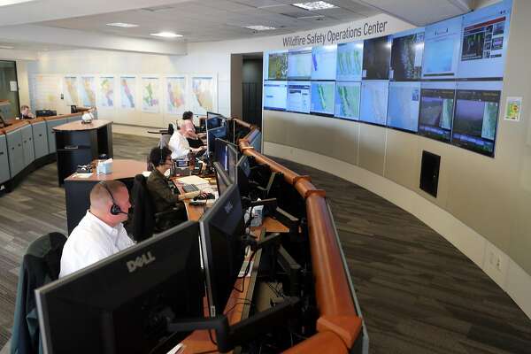 Worried about wildfires, PG&E unveils new fire forecasting center ...