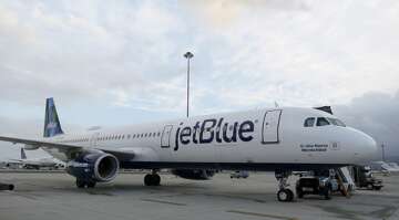 JetBlue spruces up jets with new seats, better tech