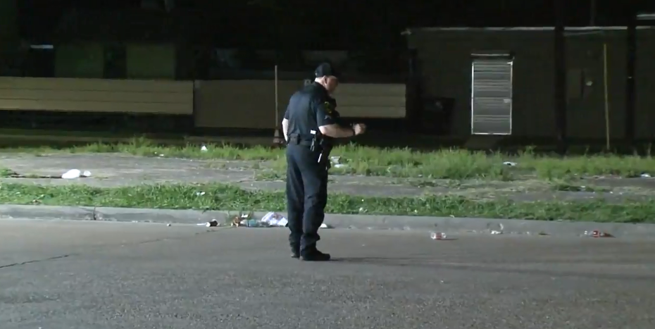 2 injured in Third Ward drive-by shooting