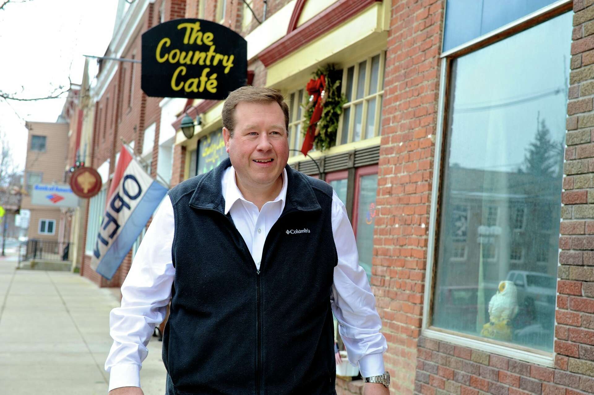 Republican field narrows in Stefanik replacement contest