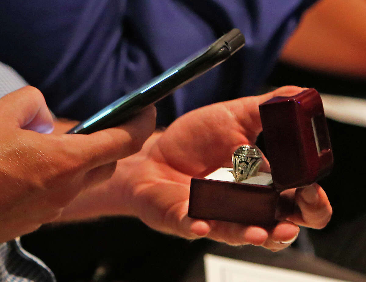 UTSA tradition puts class rings in Alamo overnight
