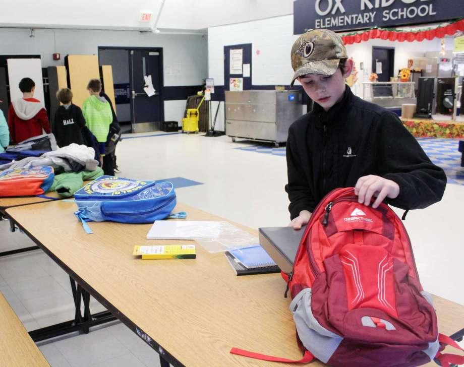 Fate of proposed new Ox Ridge school goes to selectmen