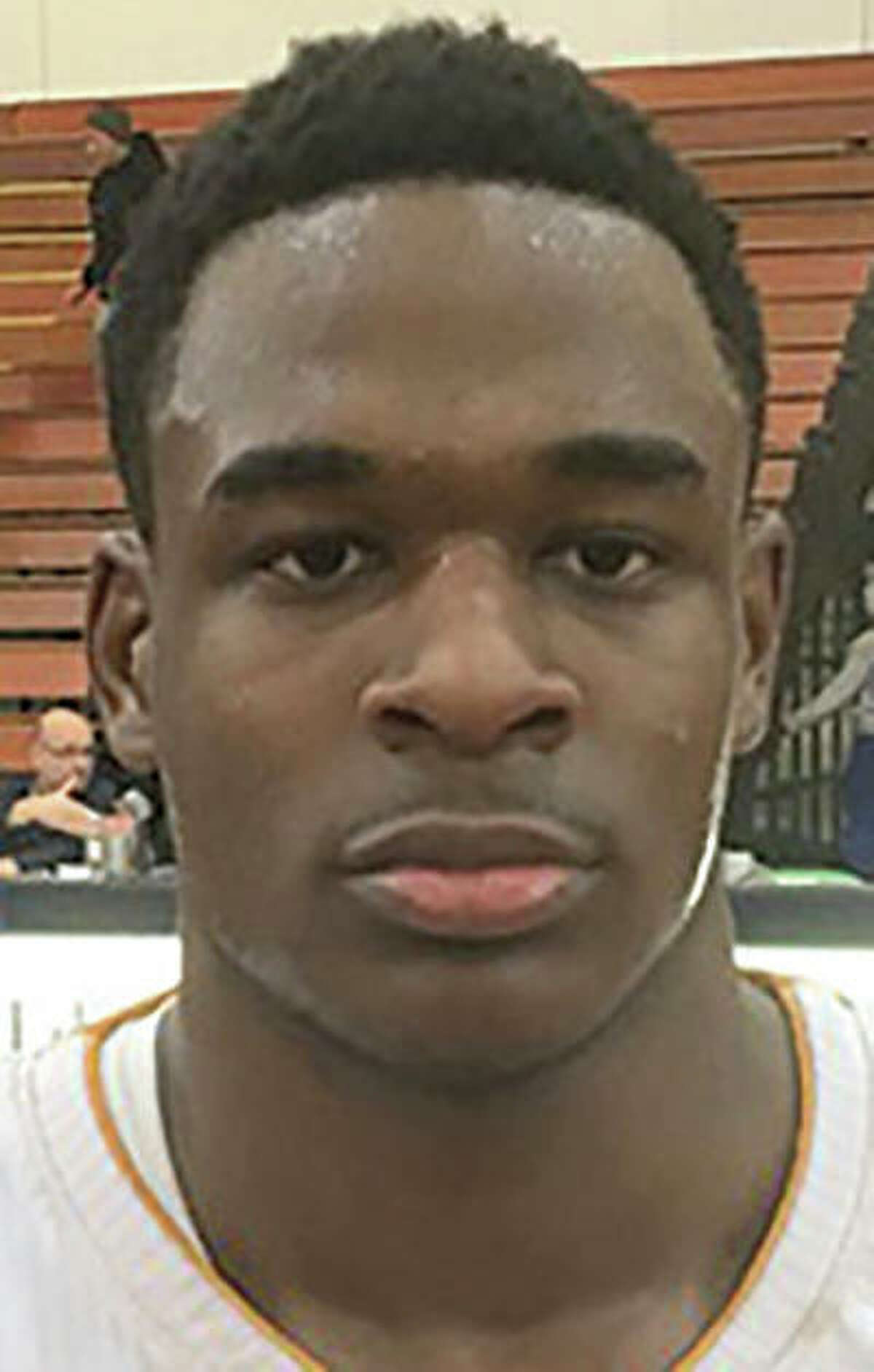 COLLEGE MEN’S BASKETBALL: Cougars add Hazelwood Central’s Williams to ...