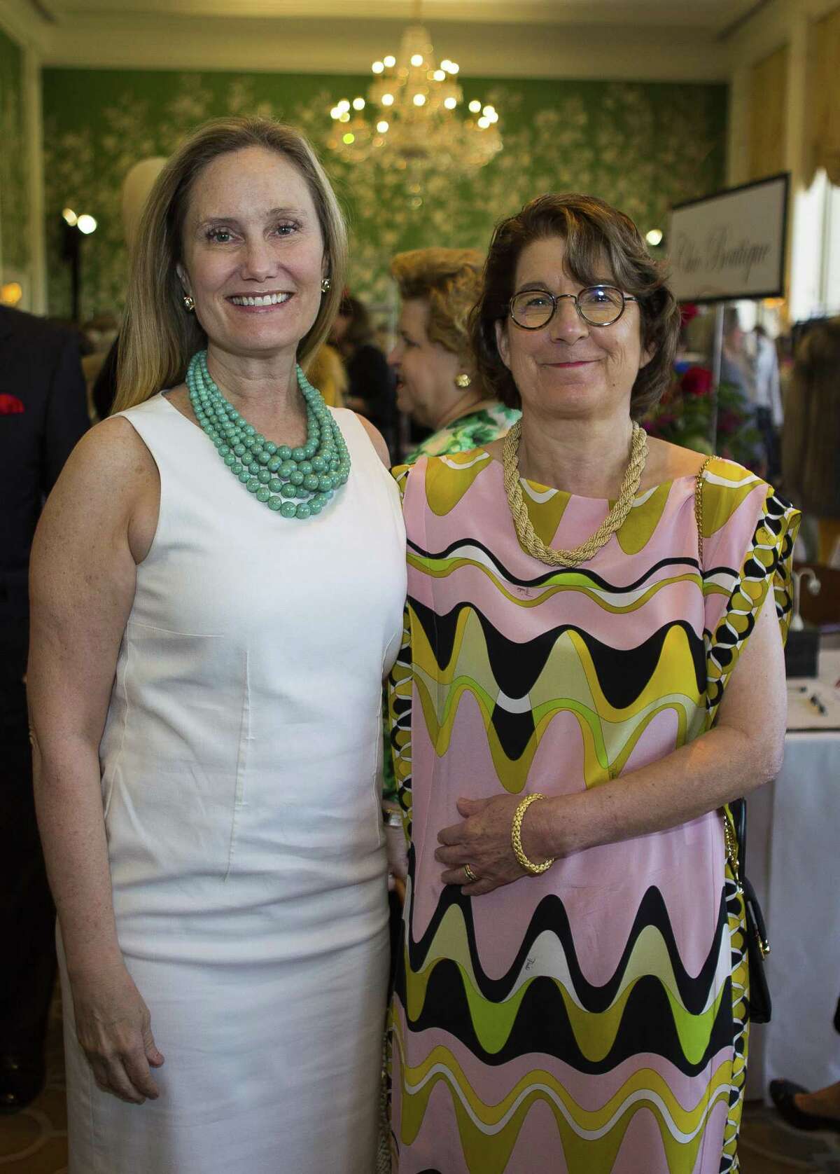 Jet-set style featured at Salvation Army luncheon raises $900,000