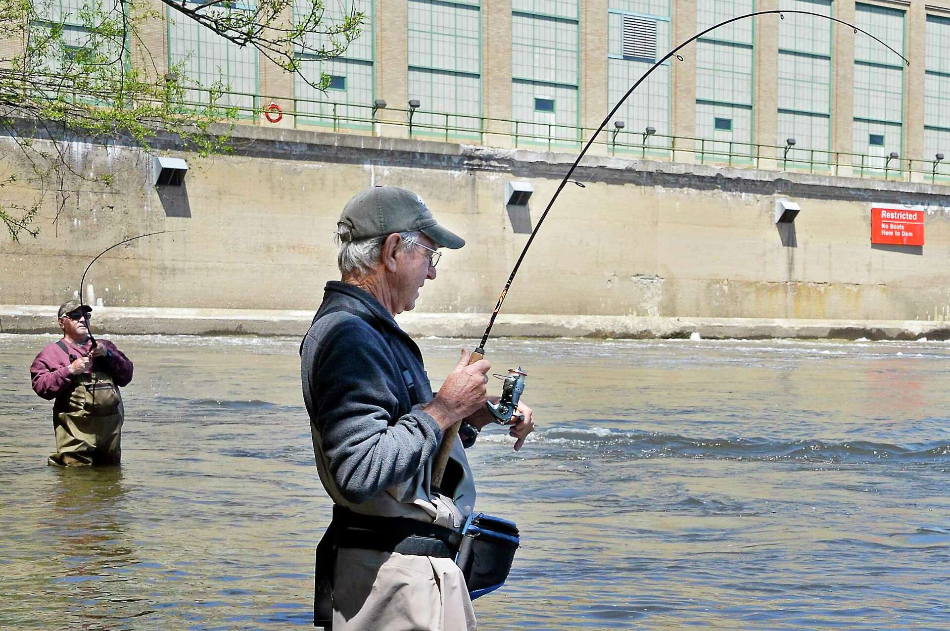 Beginner’s guide to striped bass fishing in the Hudson