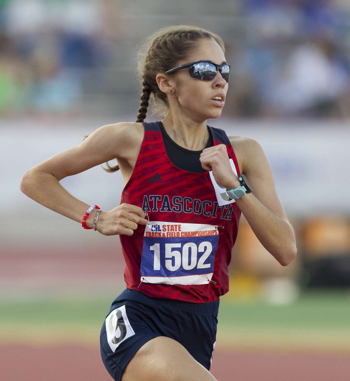 TRACK AND FIELD: Oak Ridge's Lasswell takes gold in 3,200-meter run