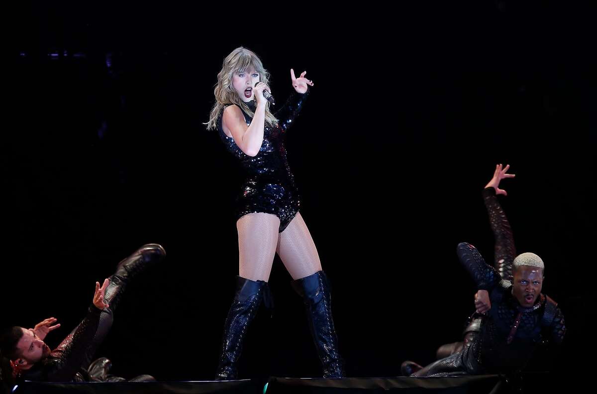Taylor Swift battles public foes, personal demons in Santa Clara tour stop