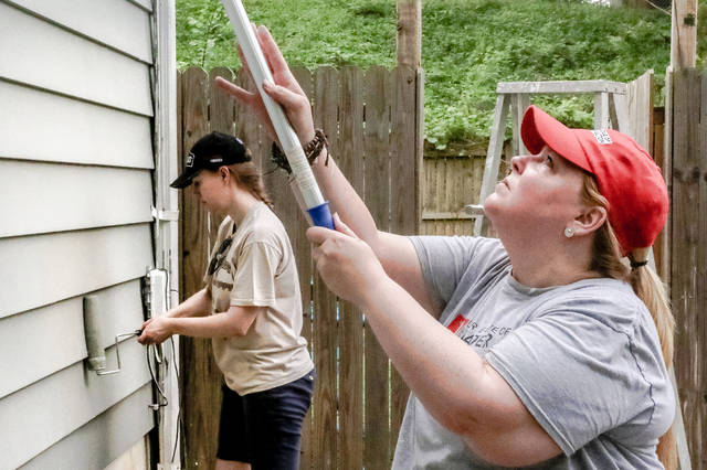 ‘It’s all so incredible’: Bucket Brigade comes full circle for volunteer