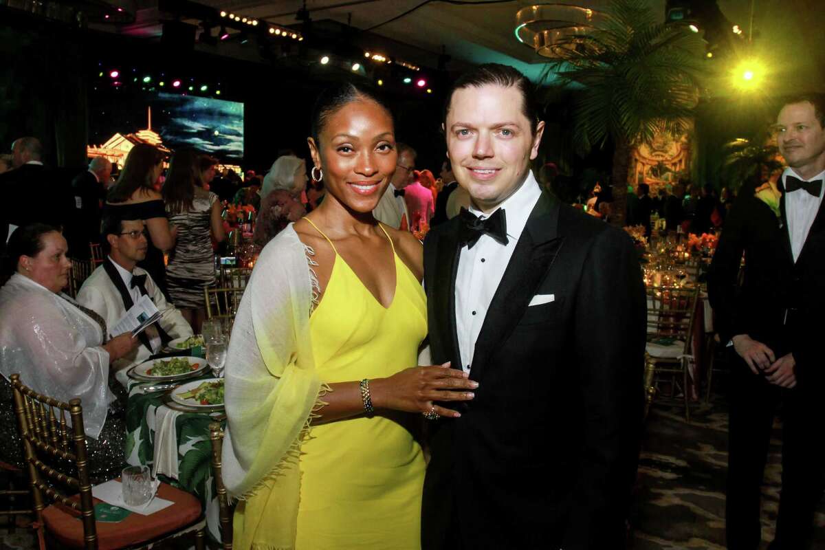 Houston Symphony revives "Balinese Room," raises $1.3M at Post Oak