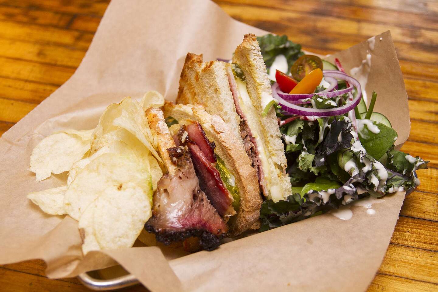 San Antonio pitmaster makes cooking brisket a nearly 24-hour affair