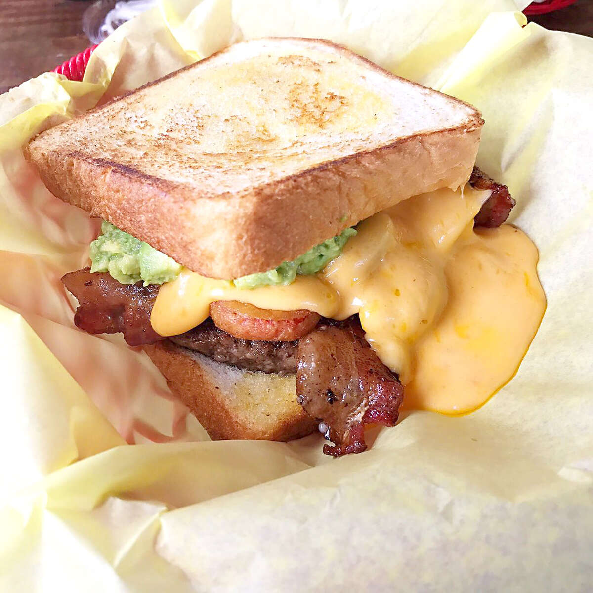 Chunky's Burgers offering free meals to anyone in San Antonio who needs ...