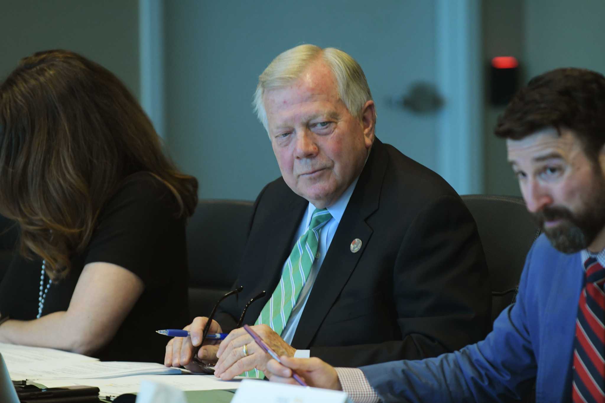Top state technology official quietly departs