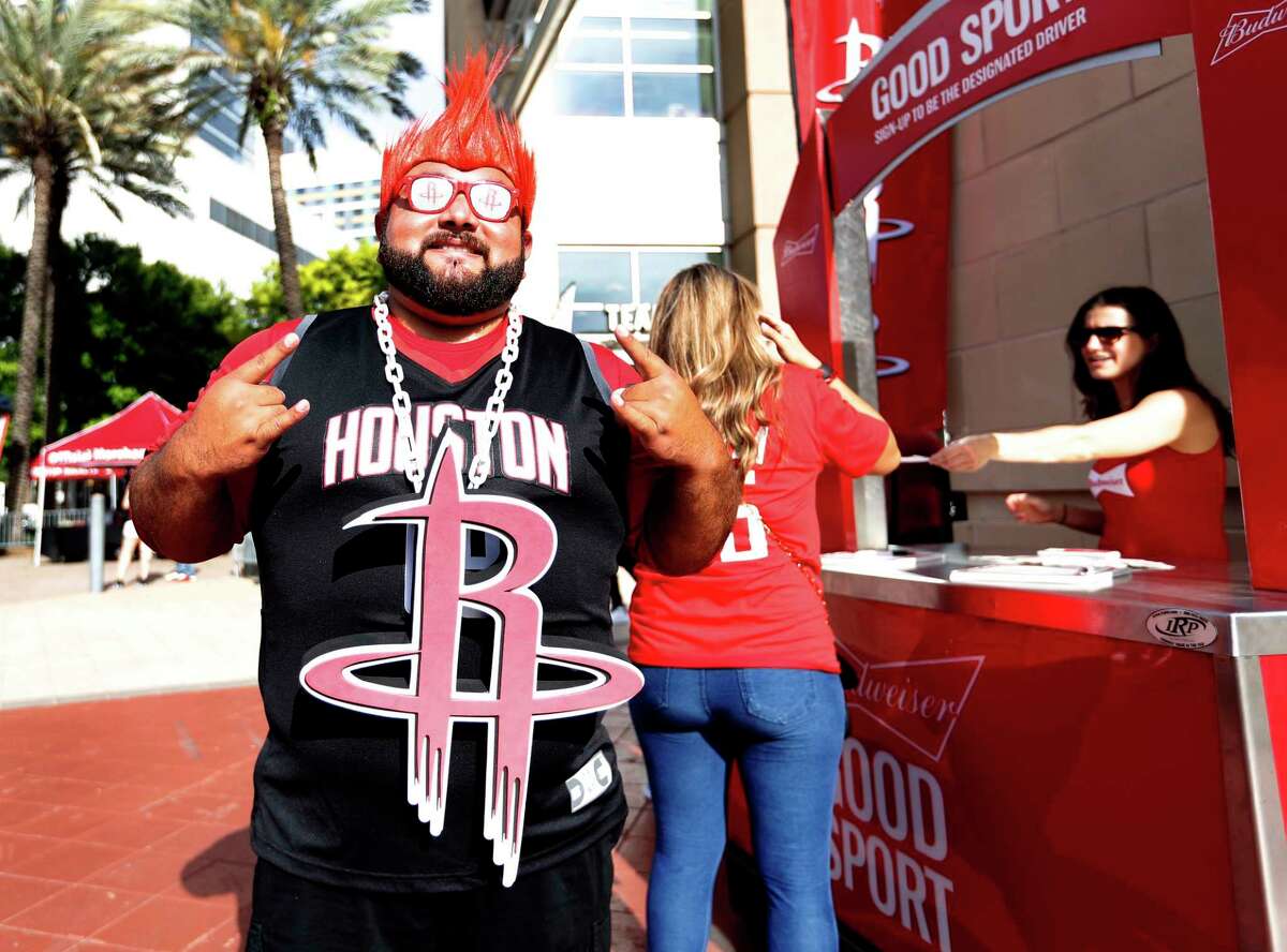 Celebrities at Game 1 of Rockets-Warriors series