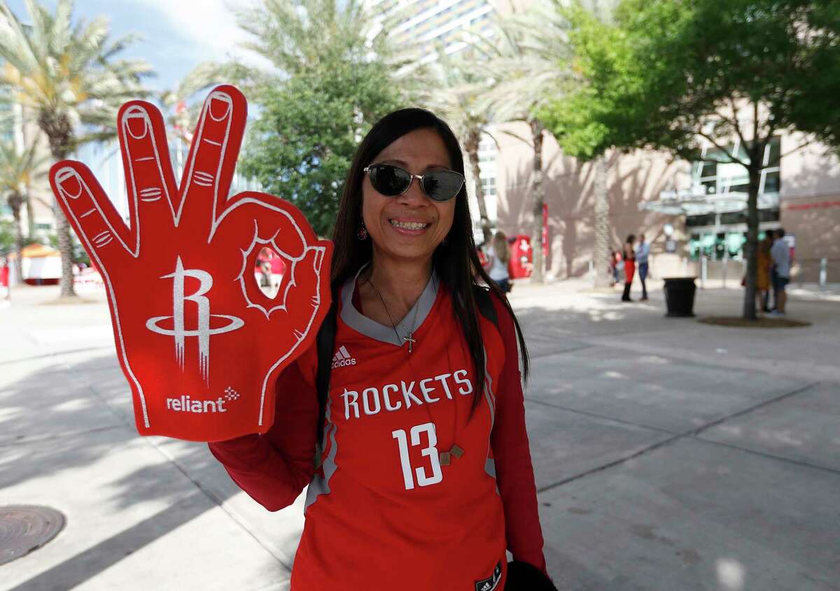 Celebrities at Game 1 of Rockets-Warriors series
