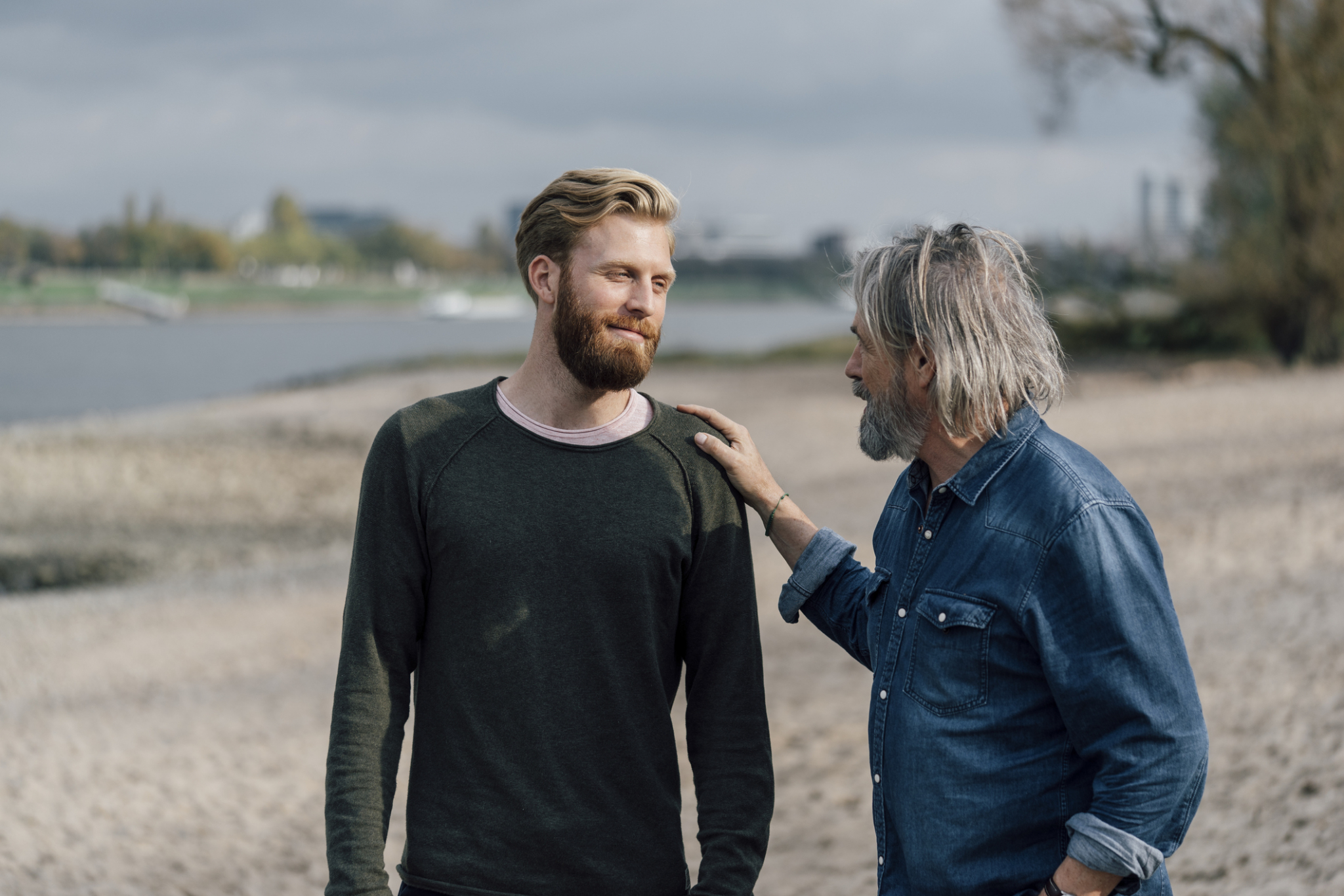 Carolyn Hax: Should she share photos of deceased ex with his grieving ...