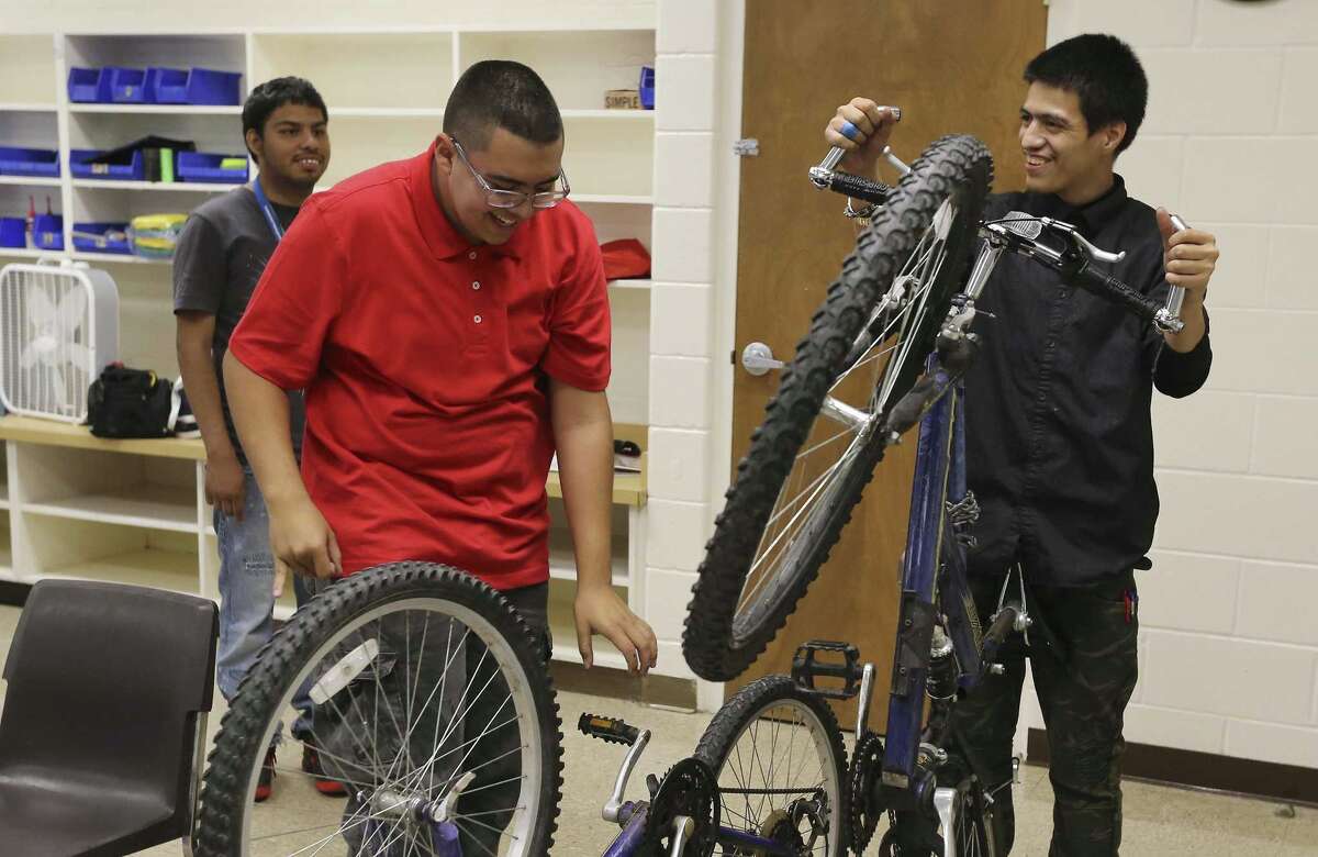 SAPD bike officers teach mechanics to special needs students