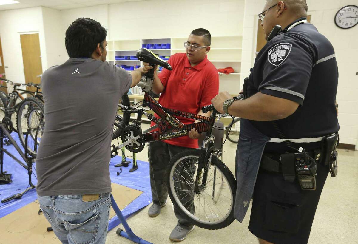 SAPD bike officers teach mechanics to special needs students