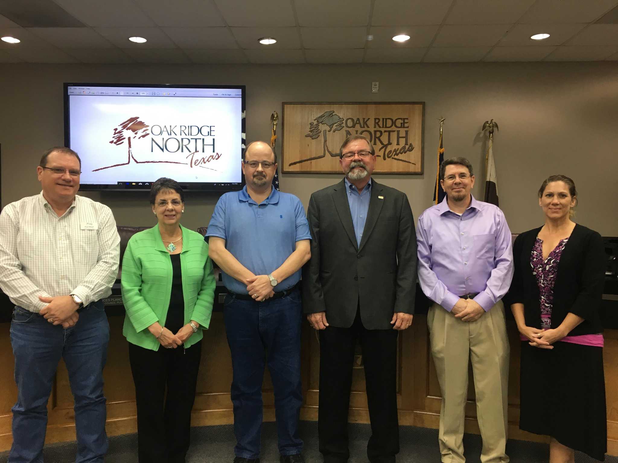 Oak Ridge North mayor, 2 council members sworn in at meeting
