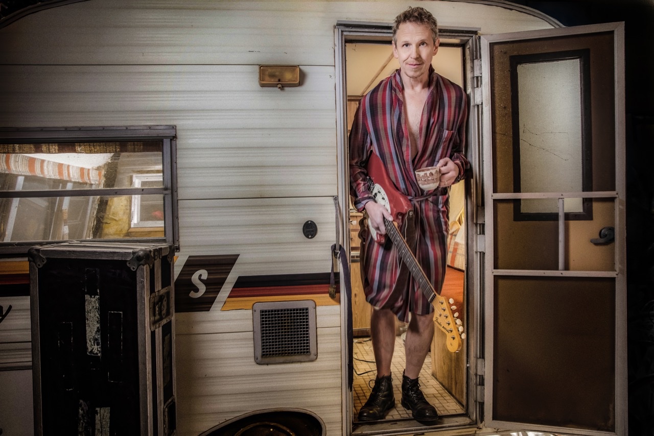 Spotlight: Stephen Clair and the Pushbacks at The Linda