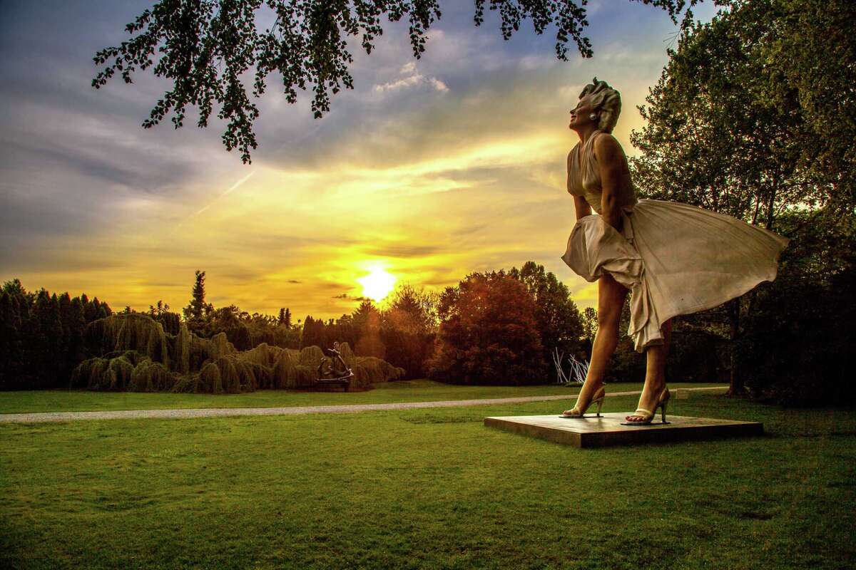 Massive Marilyn Monroe sculpture coming to downtown Stamford
