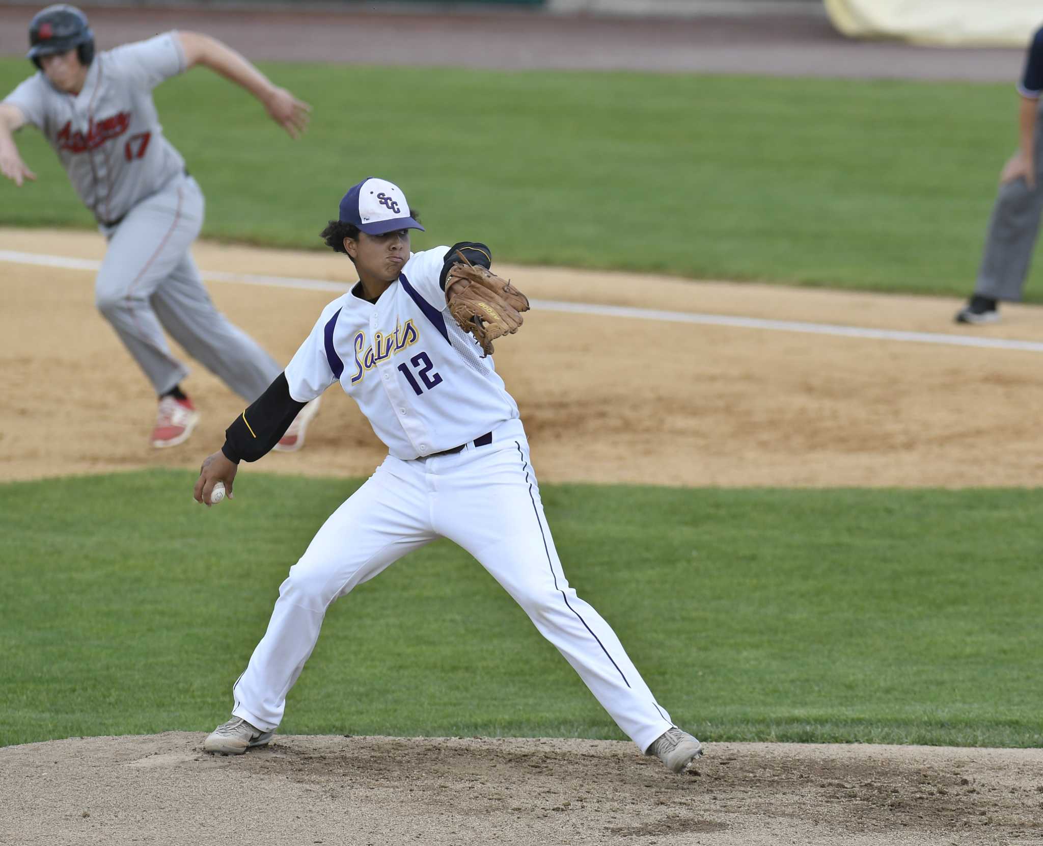 Terel Tillman leads Spa Catholic baseball into sectionals