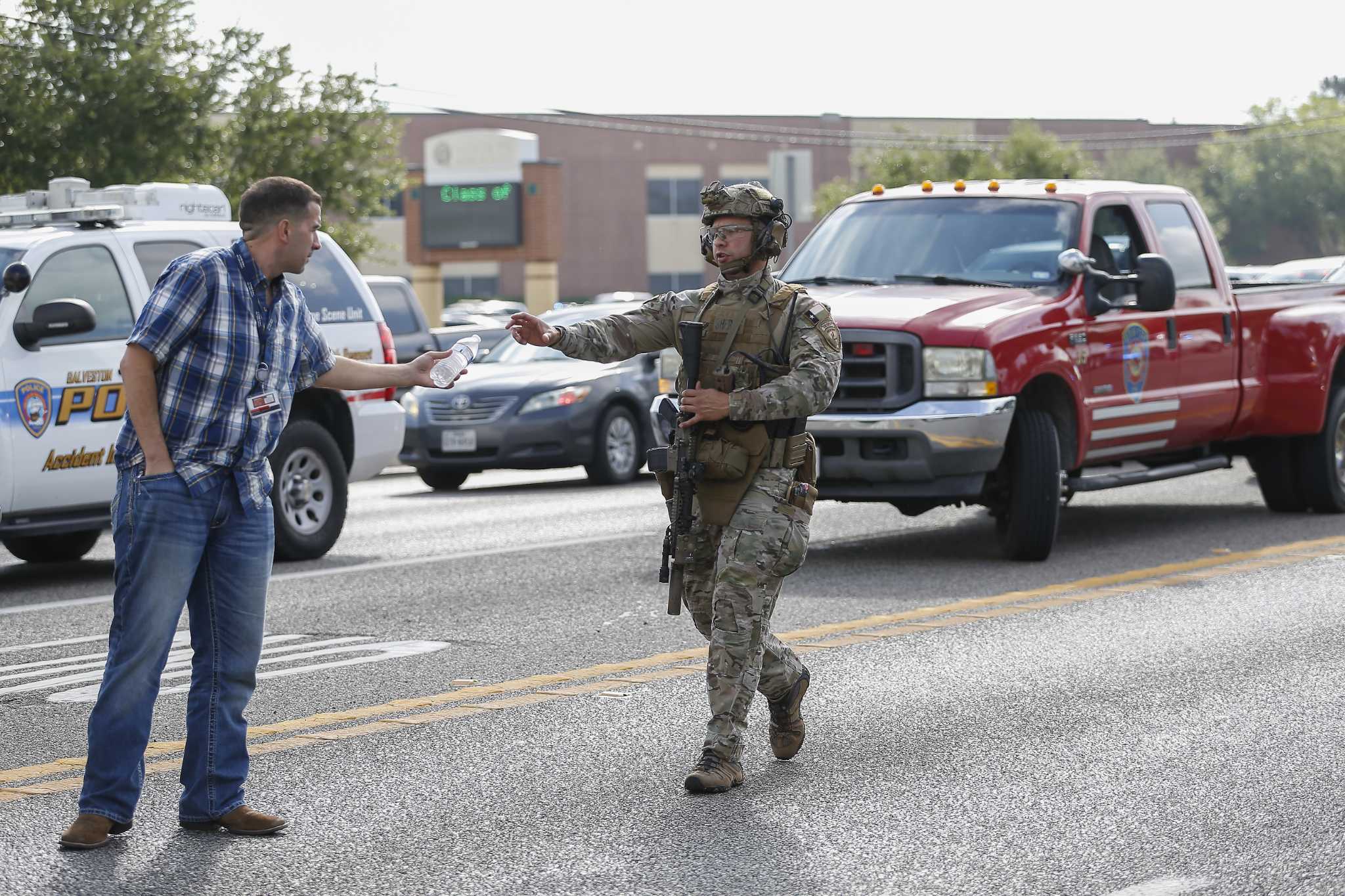 Live updates from the scene of Santa Fe High School shooting