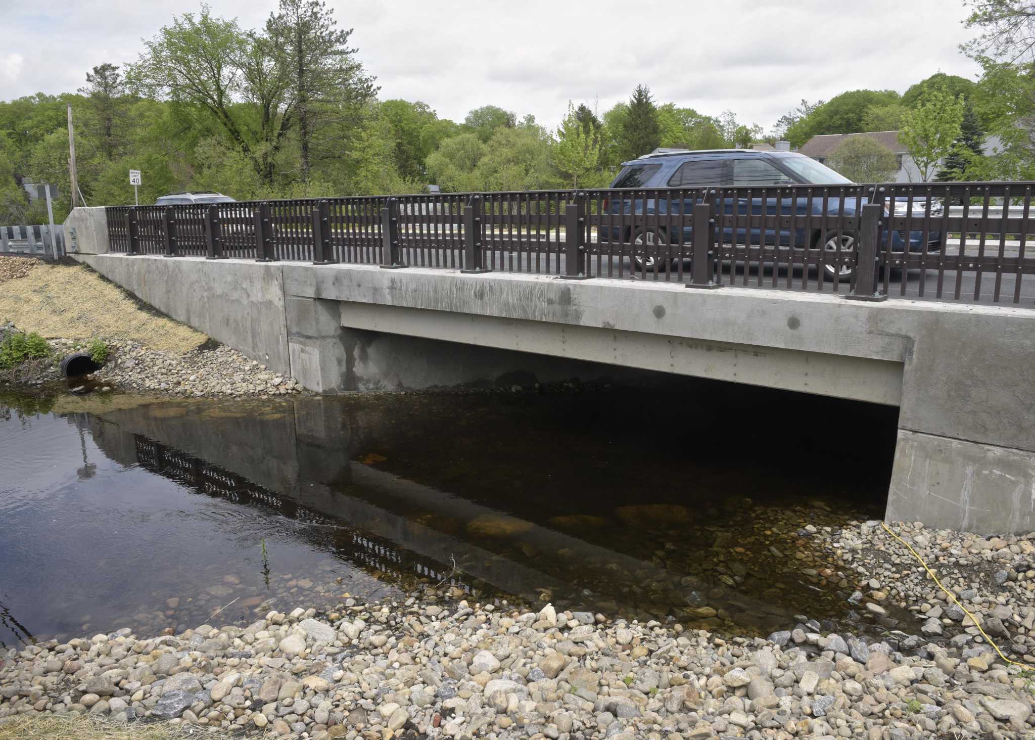 Ridgefield bridge project that snarled traffic for years at last nears ...