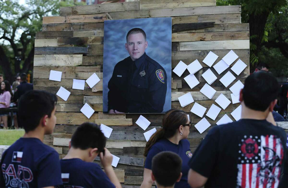 One year after fatal Ingram Square fire, Deem remembered by family ...