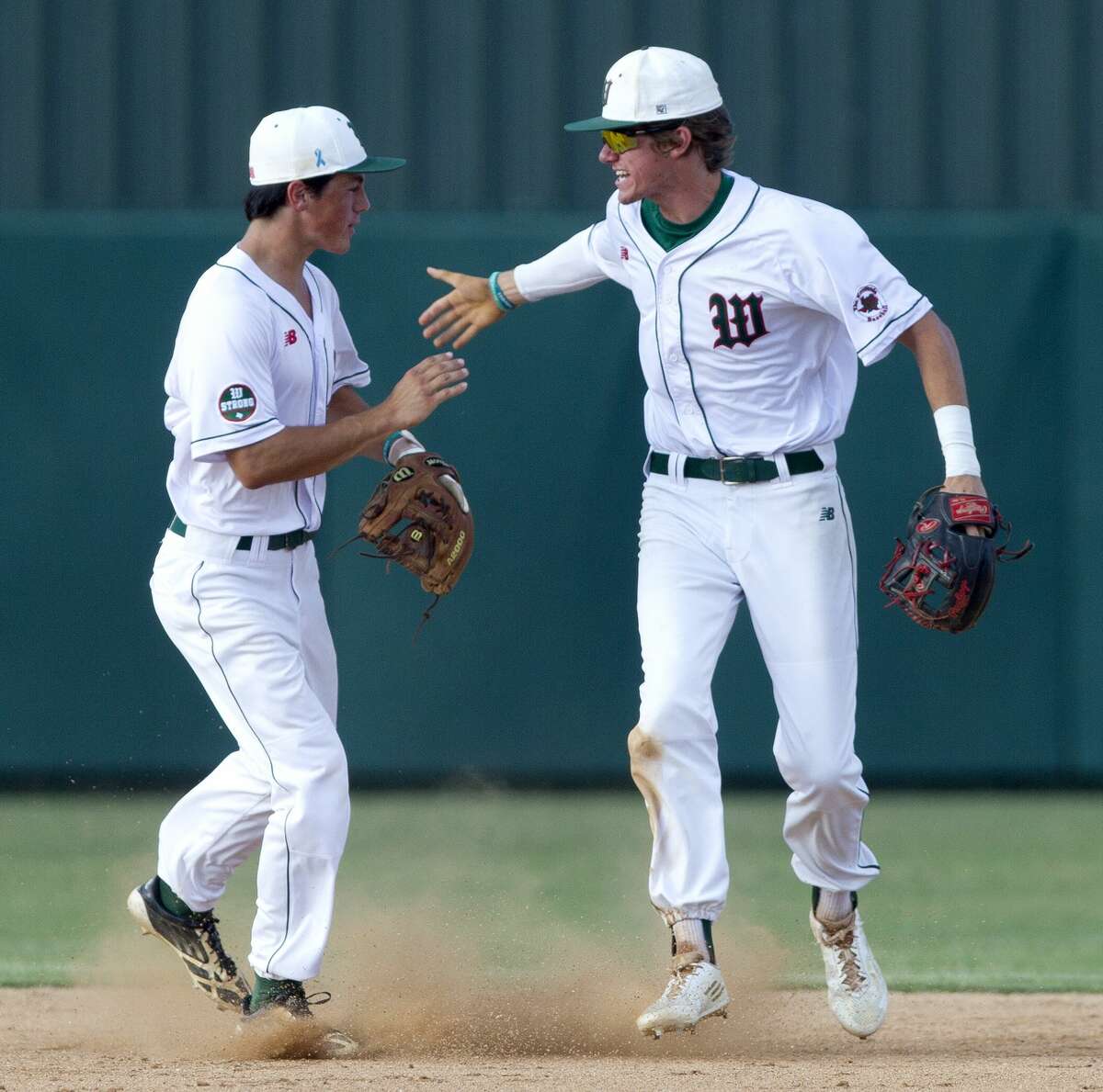 BASEBALL: Highlanders down Montgomery 9-2 to advance in playoffs