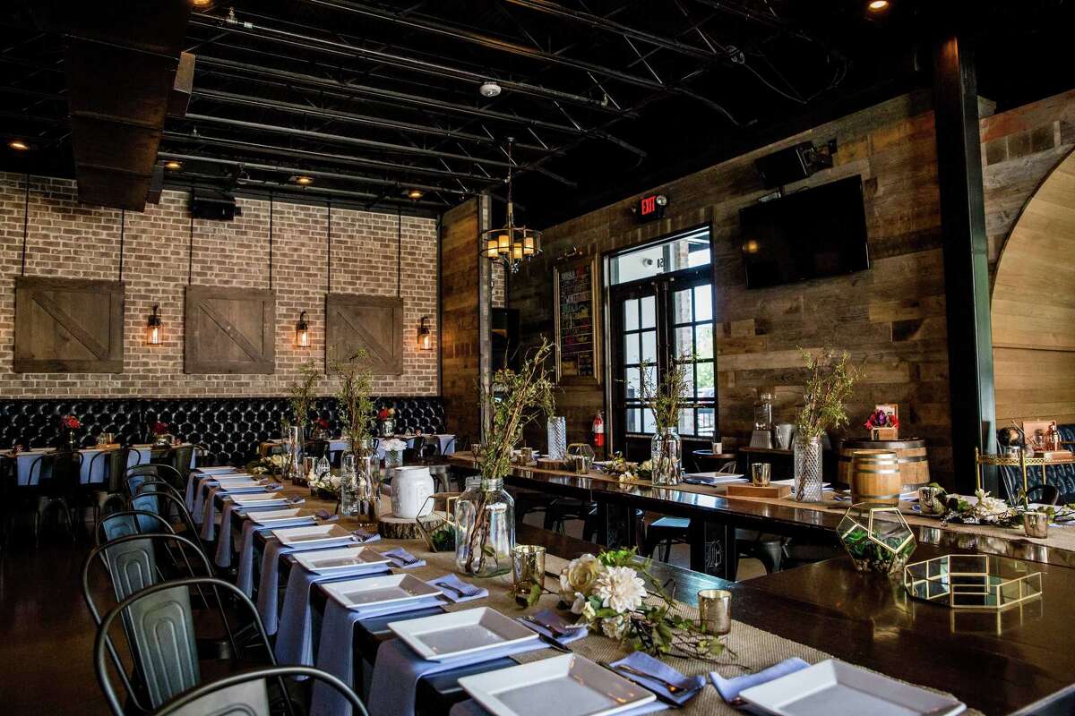 The best Houston happy hours you need to try right now