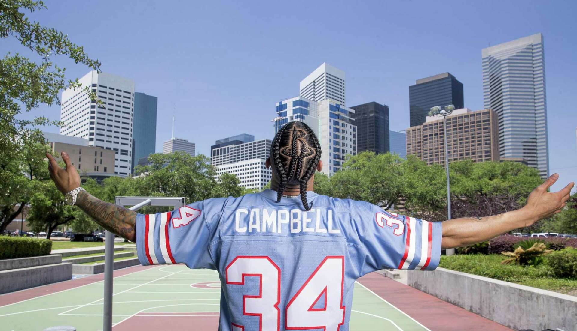 Rockets' Gerald Green and his lucky Robert Horry throwbacks