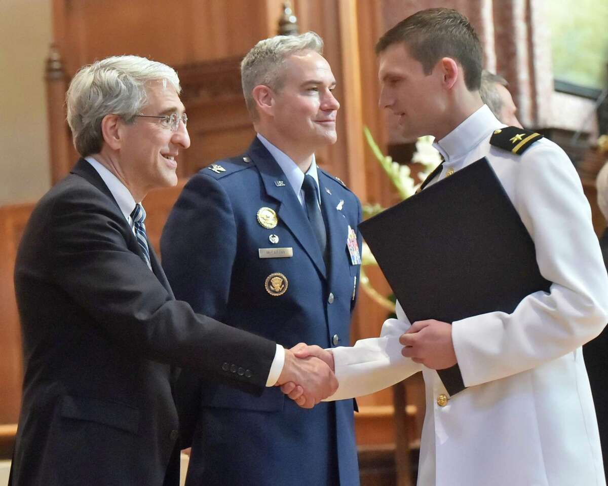 Yale ROTC units celebrated at commissioning ceremony