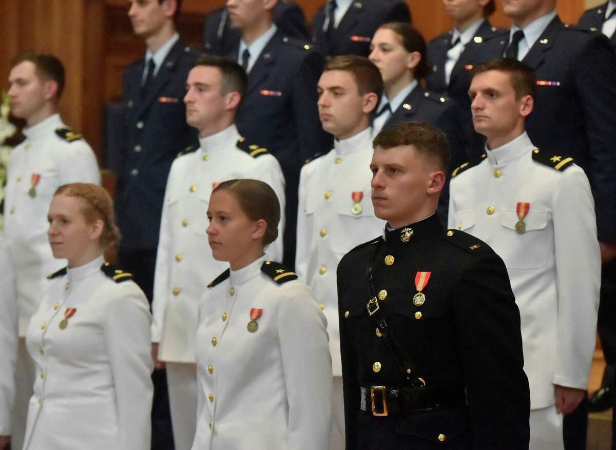 Yale ROTC units celebrated at commissioning ceremony