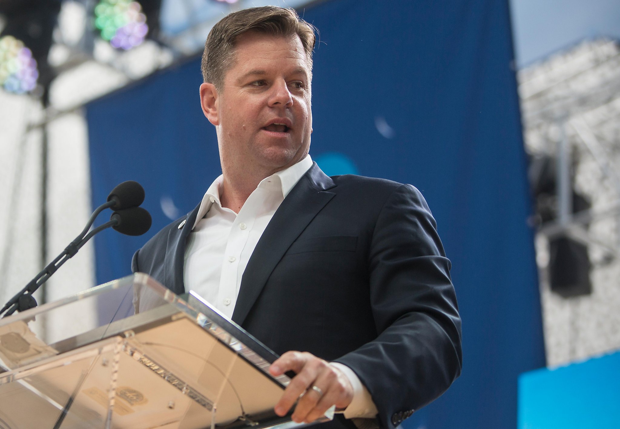 Is San Francisco Mayor Farrell’s big idea of internet-for-all leaving ...