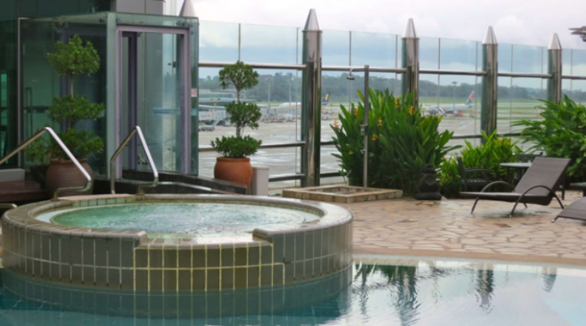 Summer travel warning: CDC finds thousands of pool-related illnesses