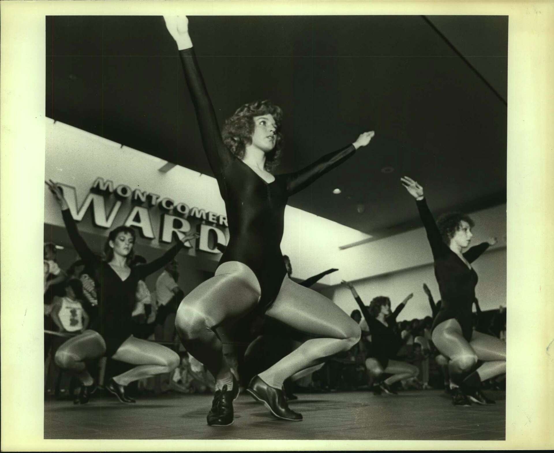 A look back at the Silver Dancers, a Spurs staple for more than three ...