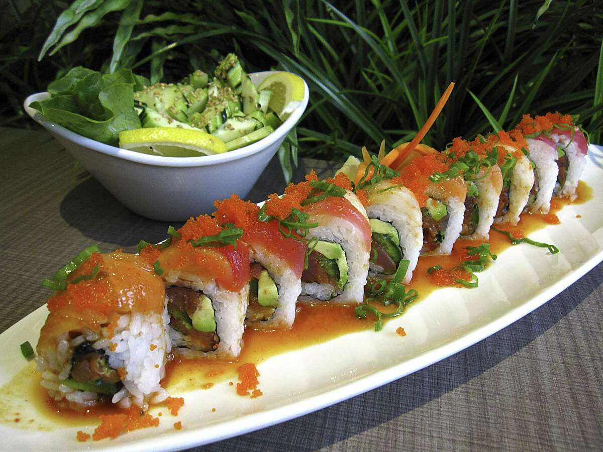 Review: Dominion spot Kin Thai & Sushi makes sushi and Thai a happy couple