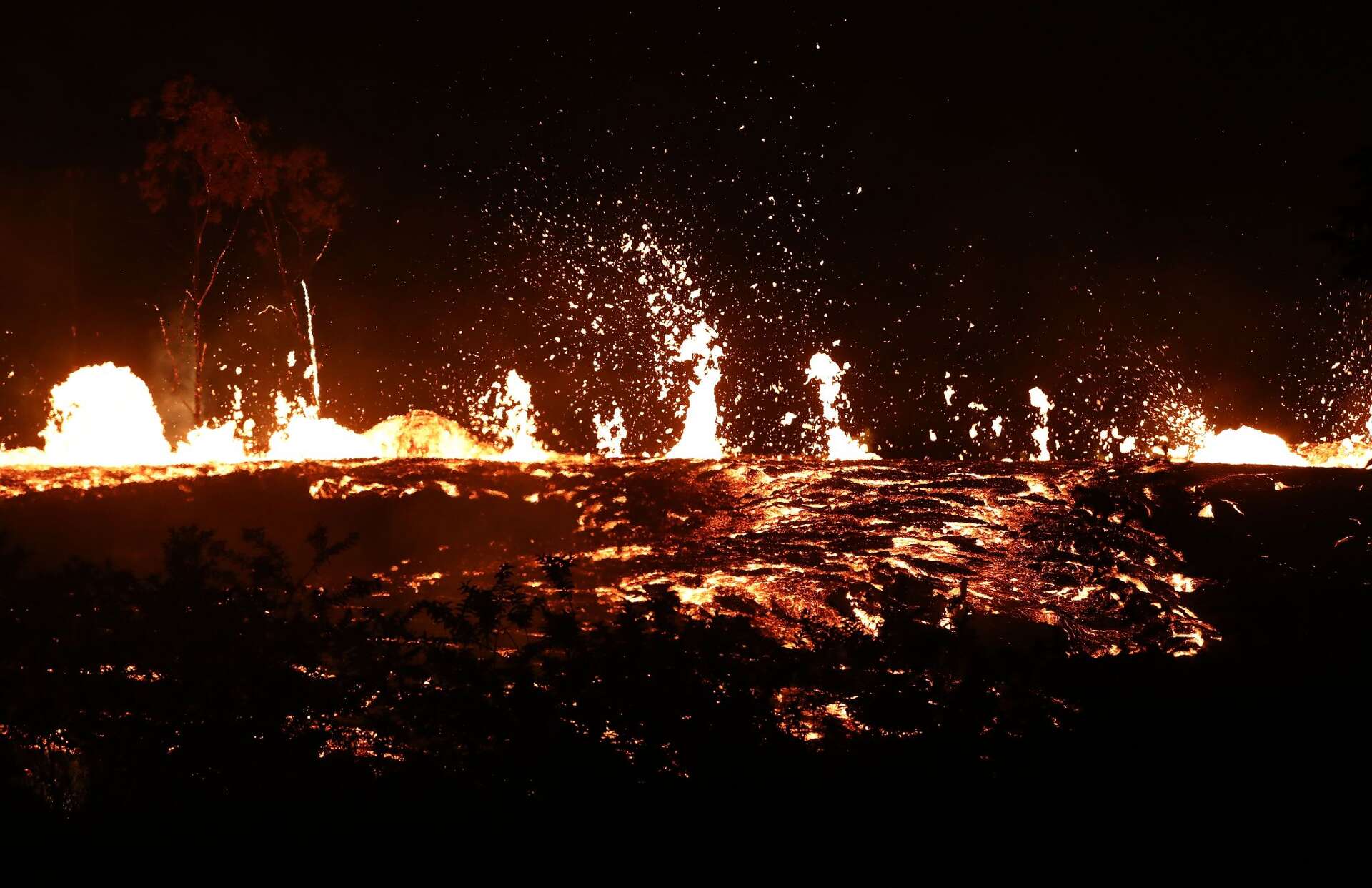 The 20 most stunning photos of lava flow from Kilauea in Hawaii