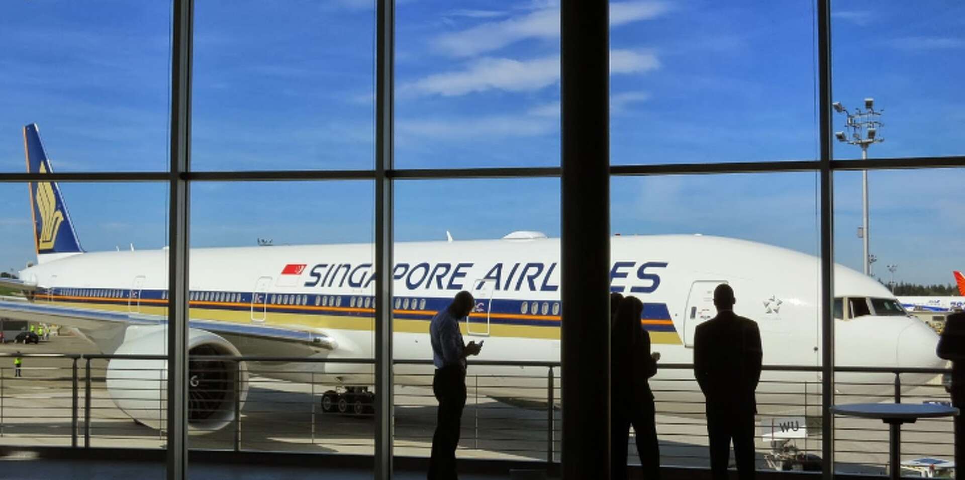 Where pilots and flight attendants sleep on long flights