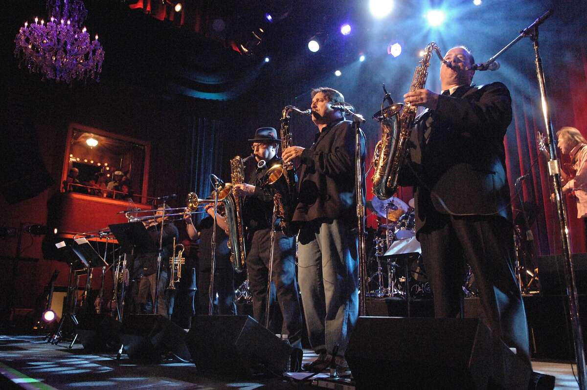 How Tower of Power endured tragedy to celebrate 50 years as Oakland’s ...