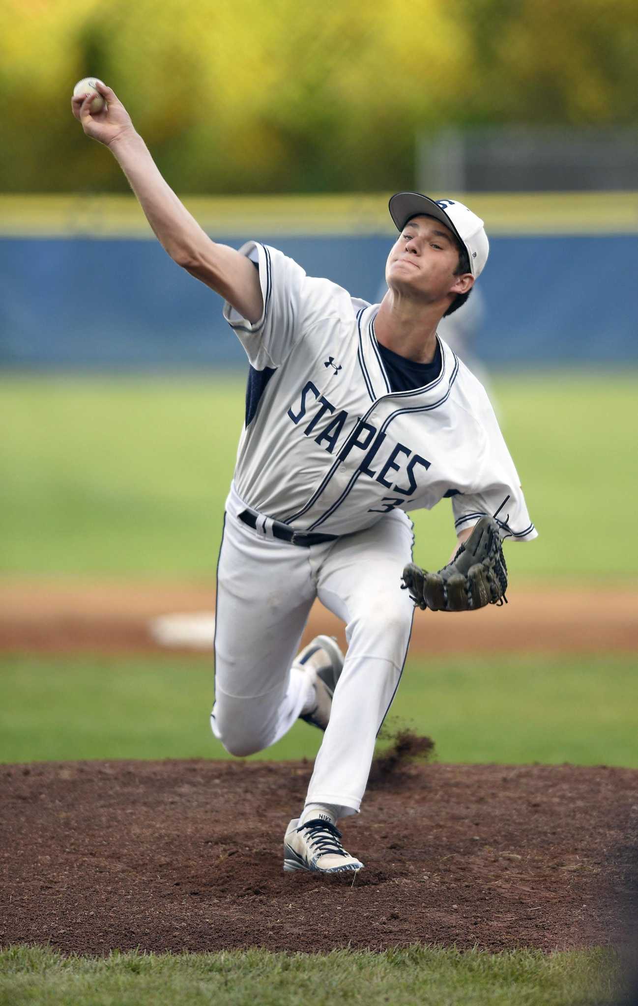 Baseball: Darien wins FCIAC championship in eight innings