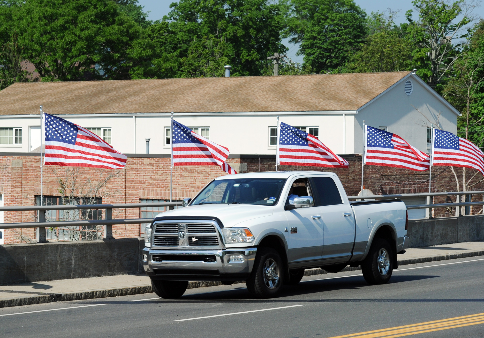 Chevy can’t keep up with Ram’s booming pickup sales