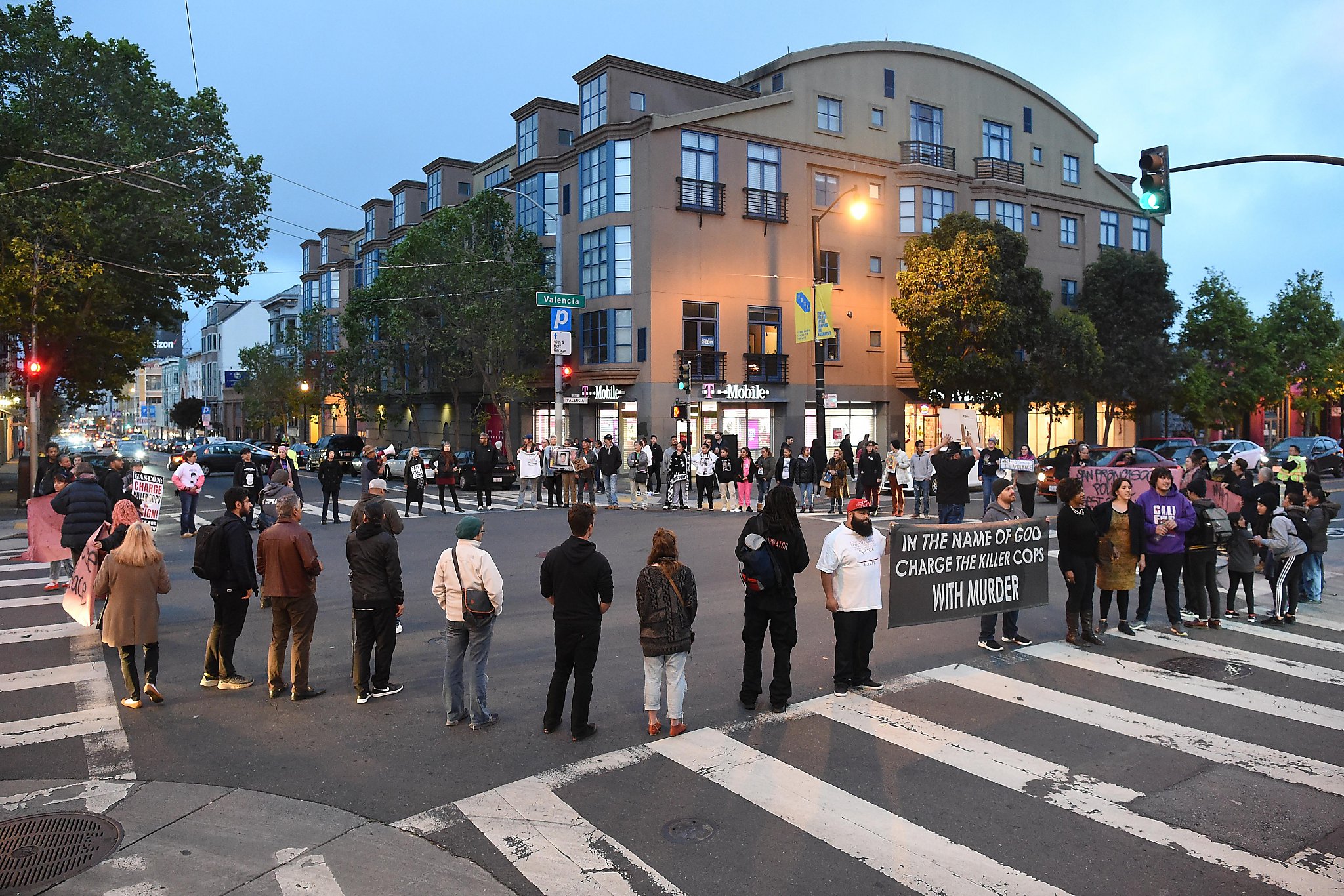 Mission District intersection blocked in protest of fatal police shootings