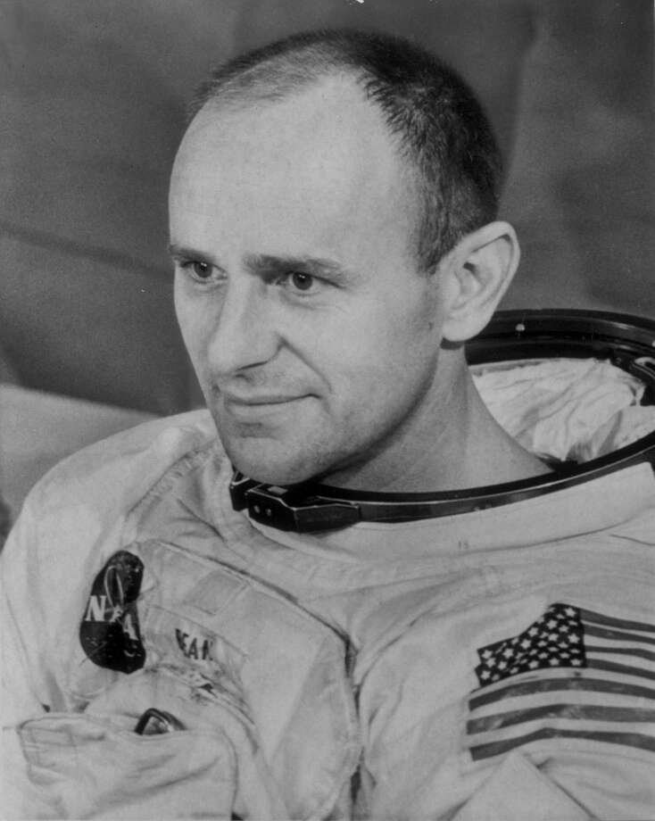 Astronaut Alan Bean, who walked on moon, dies in Houston - Houston ...